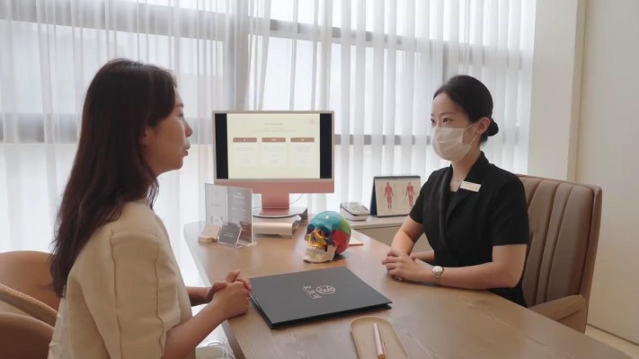 视频库精彩的美女踩踏视频网踩踏会员站